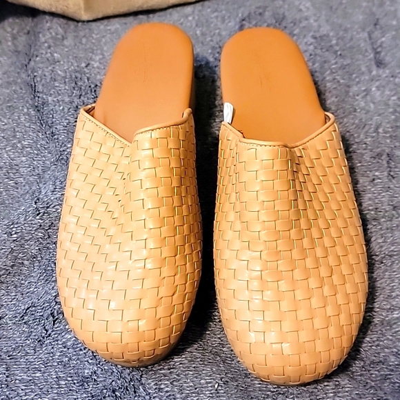 Universal Thread | Shoes | Universal Thread Light Brown Magnolia Woven ...